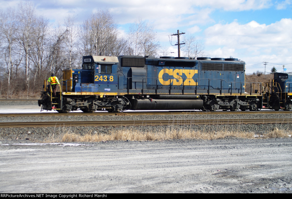CSX 2438
